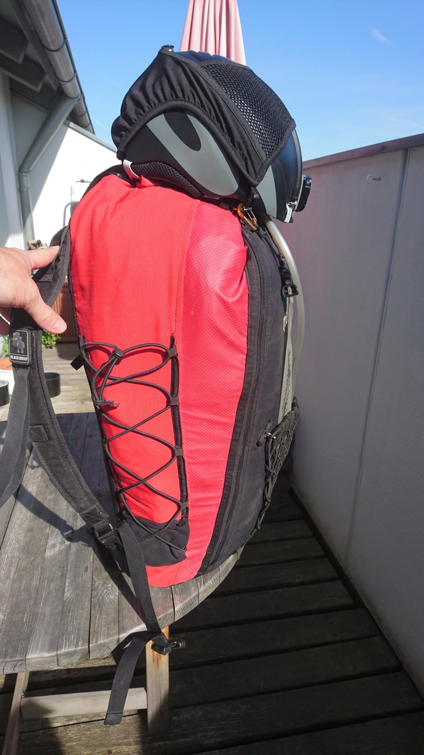 Flying Backpack – AfricaGlider